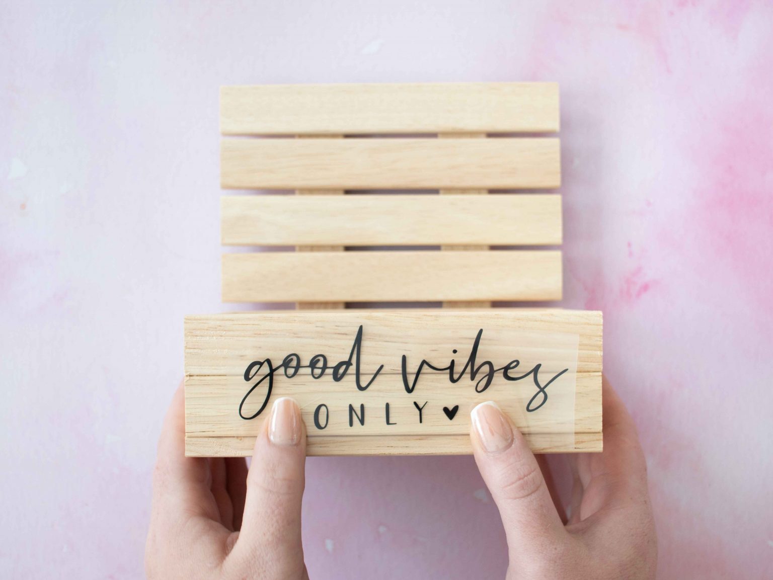 Geschenkidee: Wellnesskorb aus Holzklötzchen