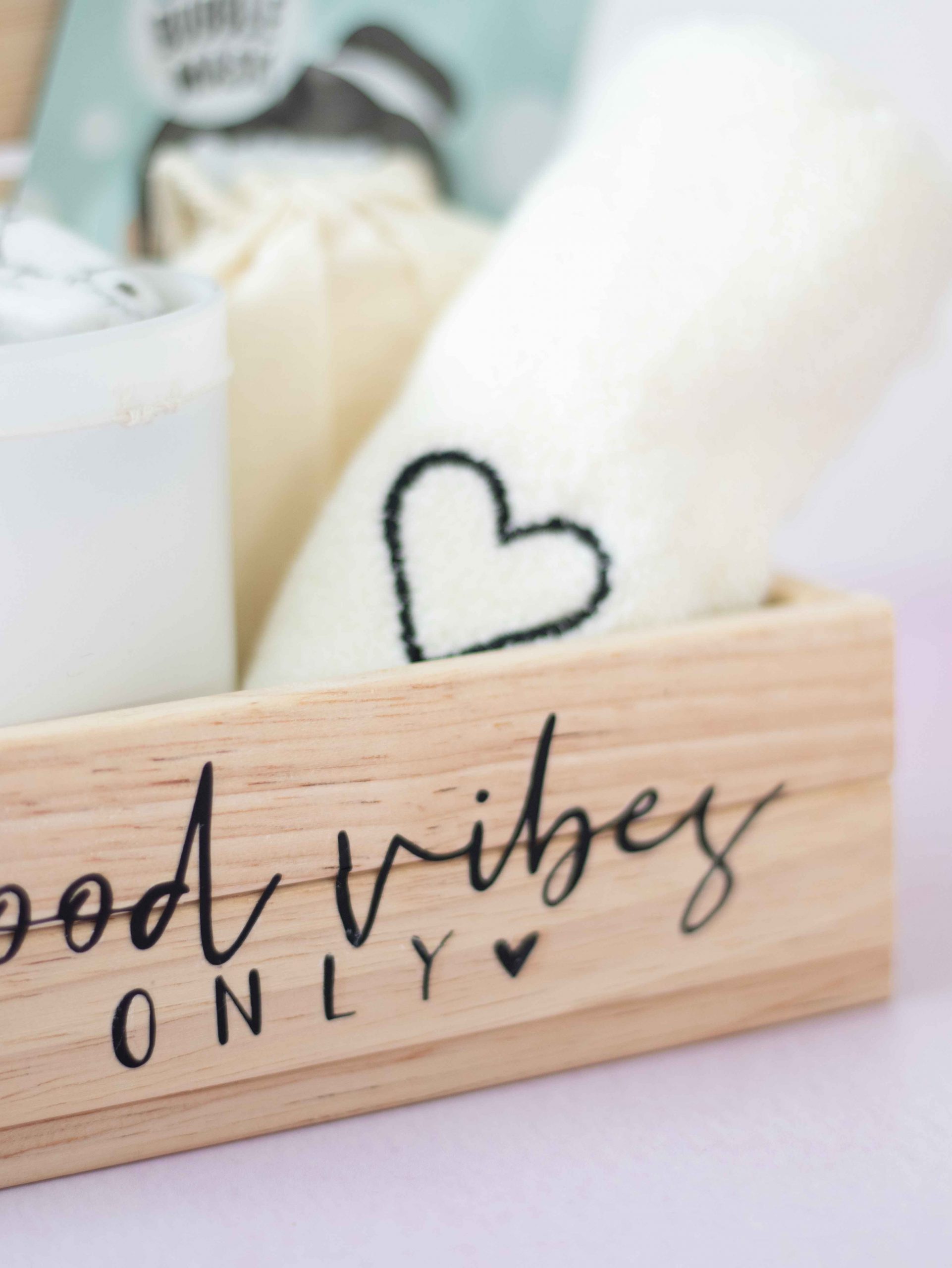 Geschenkidee: Wellnesskorb aus Holzklötzchen